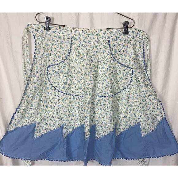 Handmade | Other | Vintage White Cotton Fabric Blue Floral Farmhouse ...